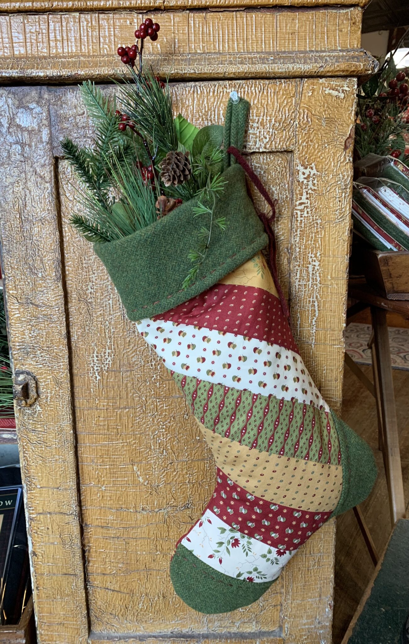 10 Step Stocking - The Woolen Needle