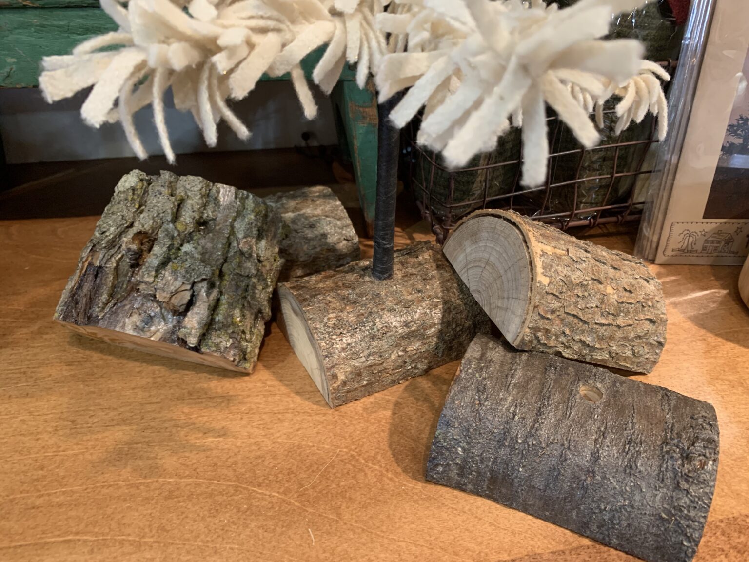 Wooly Trees - The Woolen Needle