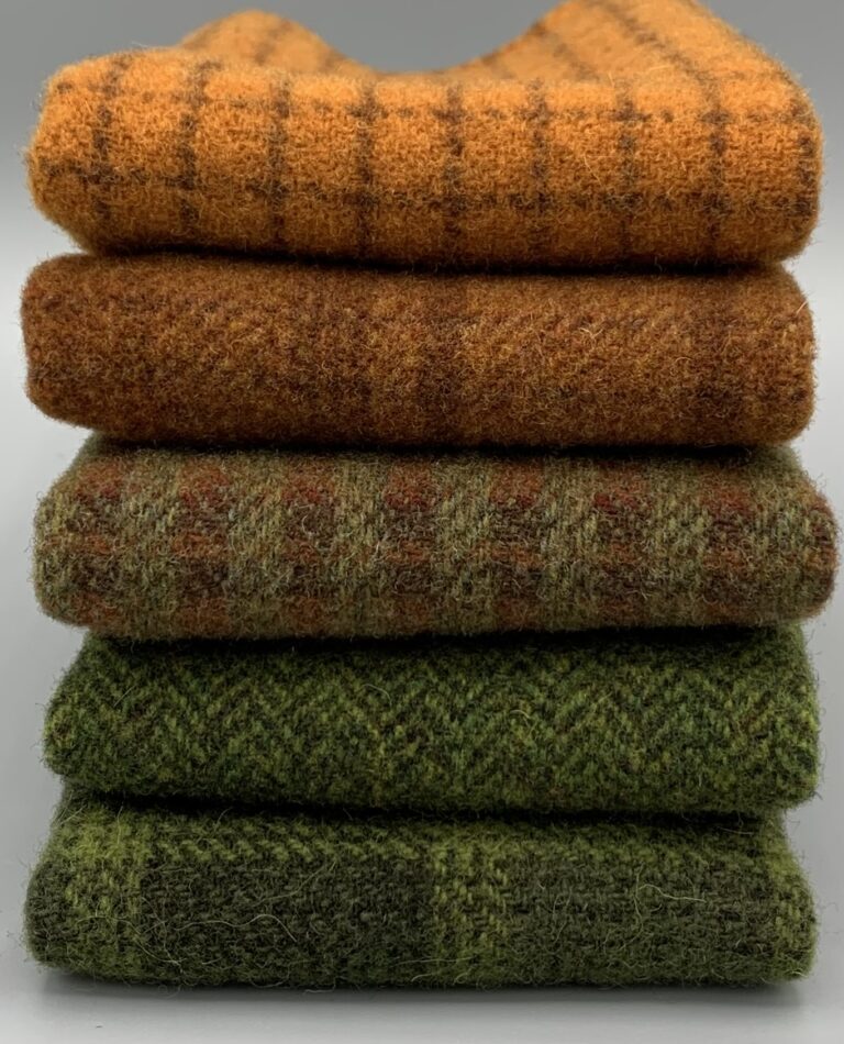 Wool Bundle Fall - The Woolen Needle