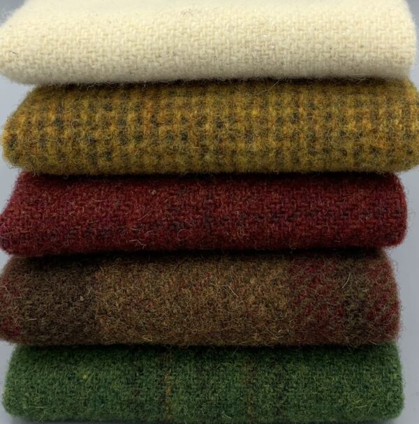 Wool Bundles - The Woolen Needle