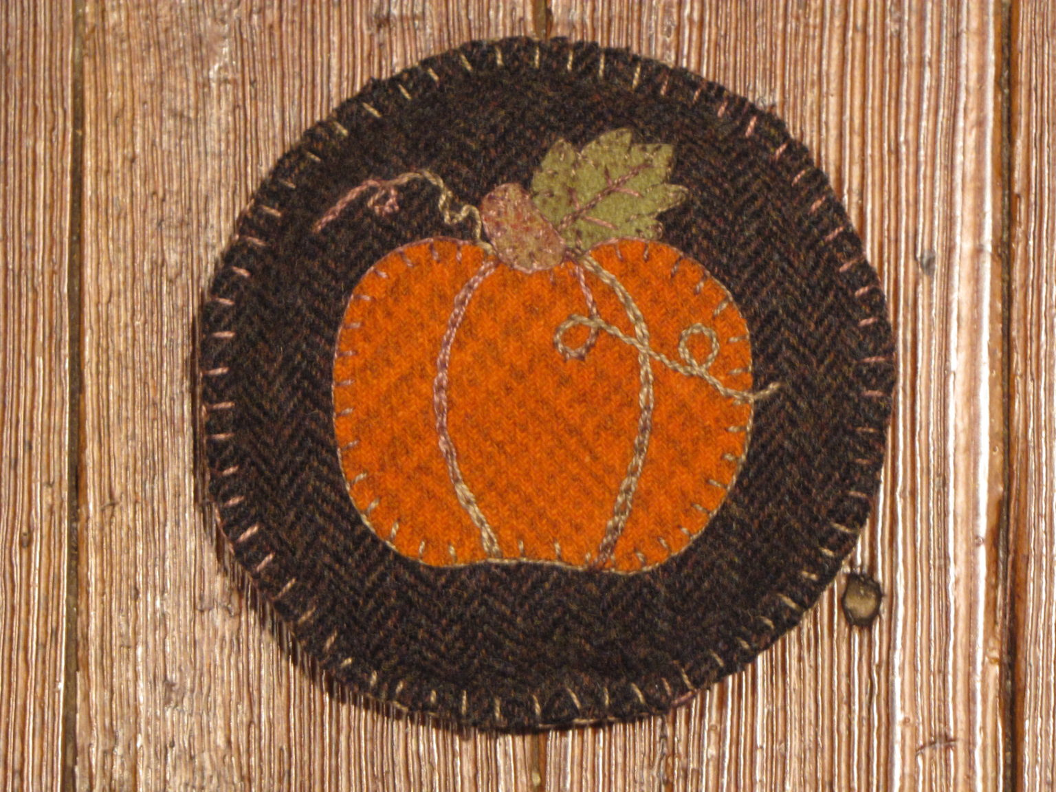 Pumpkin Pin Cushion - The Woolen Needle