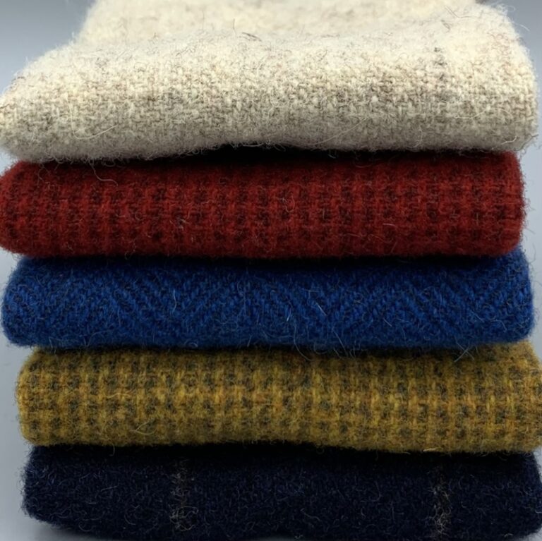 Wool Bundle USA - The Woolen Needle