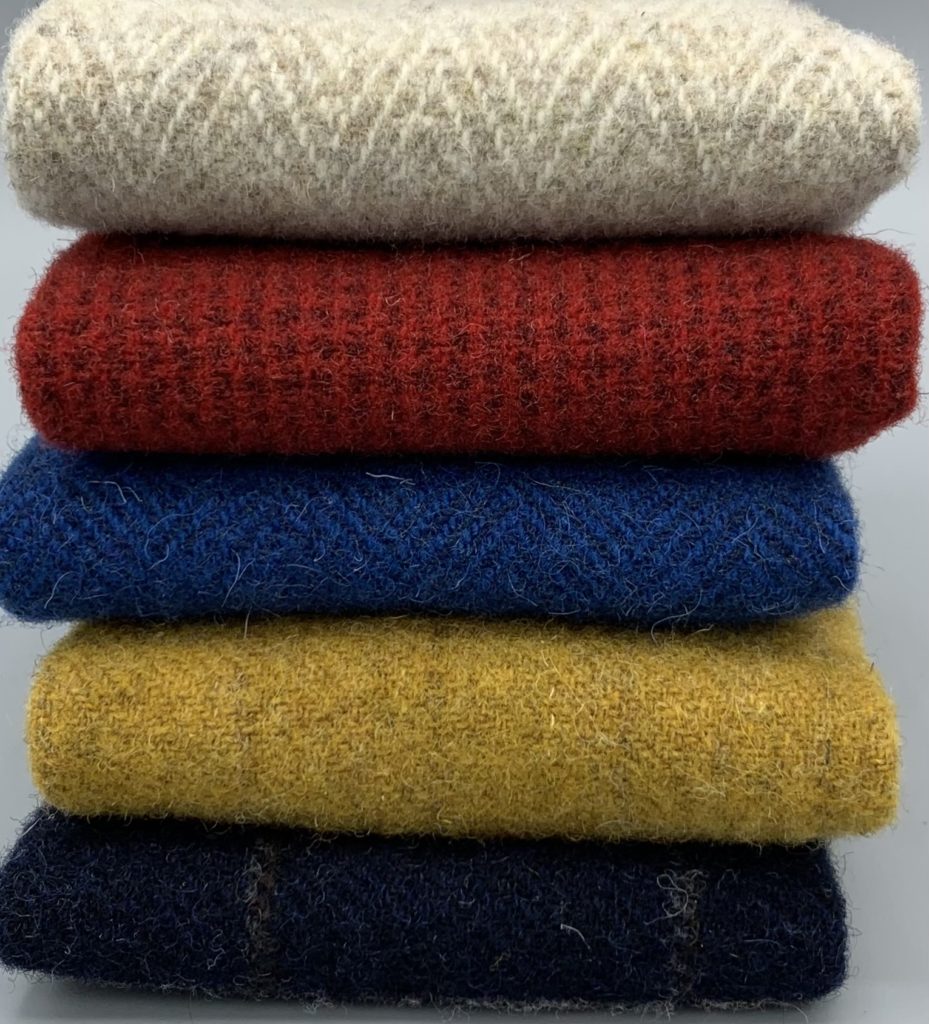 Wool Bundles - The Woolen Needle