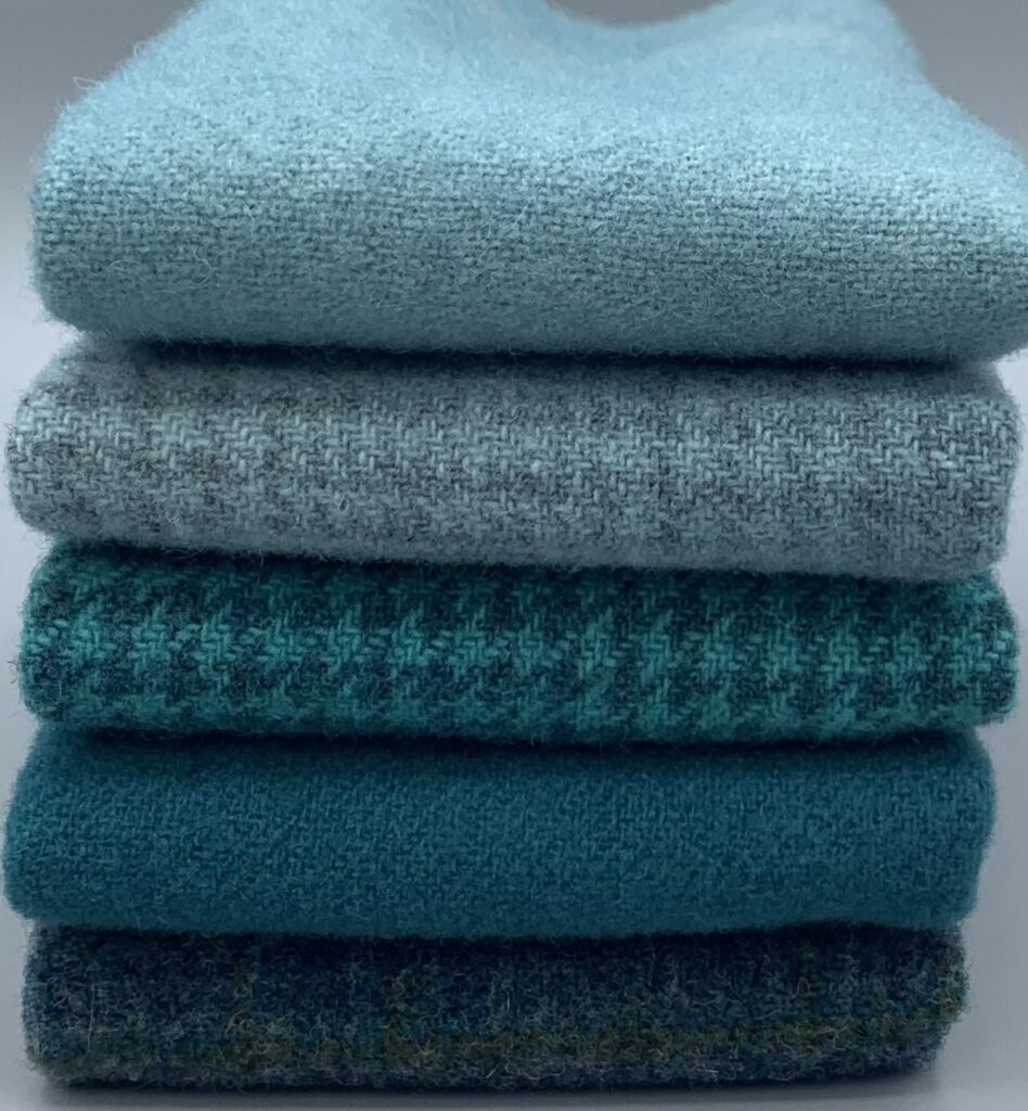 Wool Bundles - The Woolen Needle