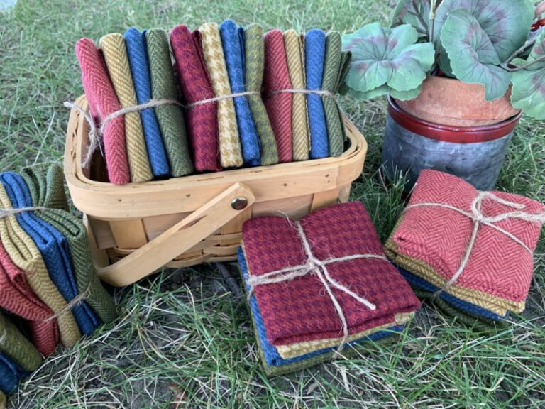 Wool Bundles - The Woolen Needle