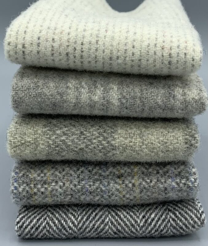 Wool Bundle Gray Light - The Woolen Needle