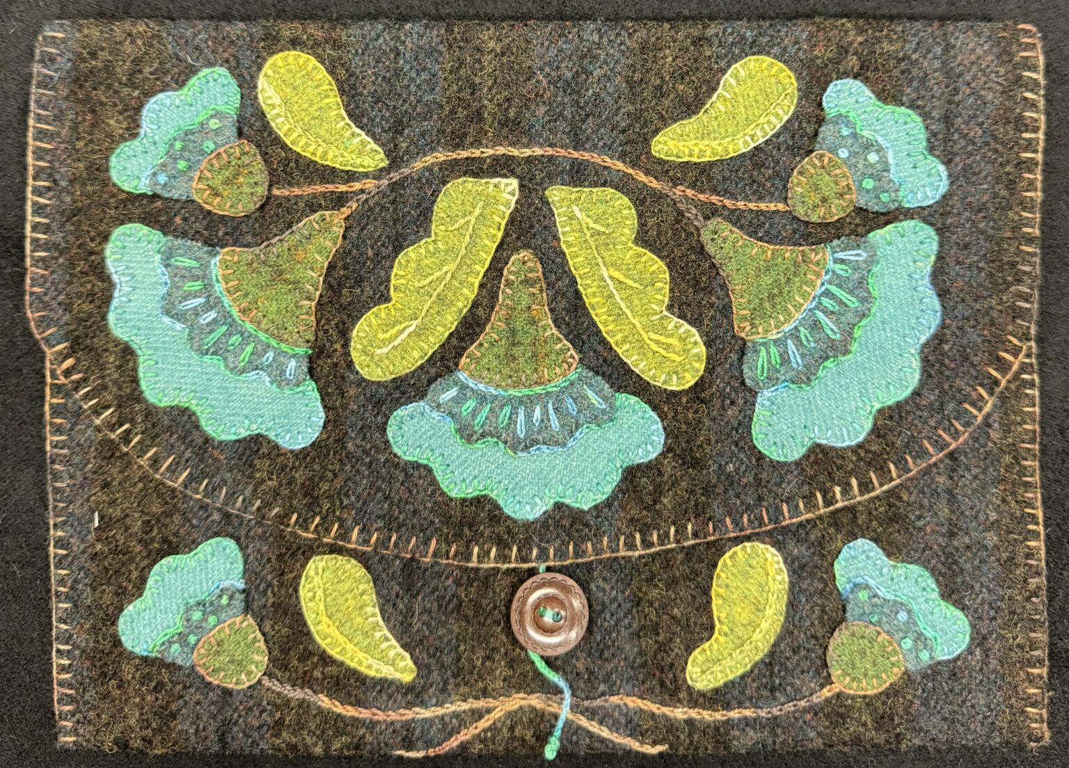 Wool Applique - The Woolen Needle