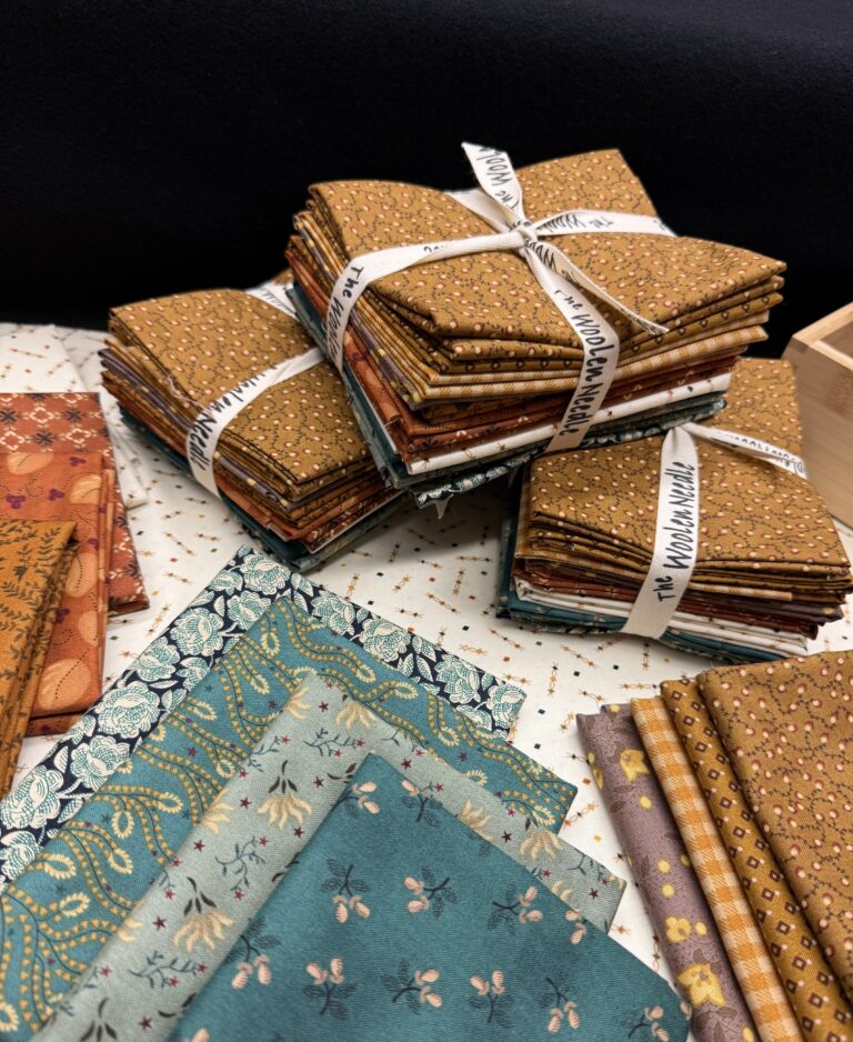 Scrap Basket Favorites Fat Quarter Bundle Complete - The Woolen Needle