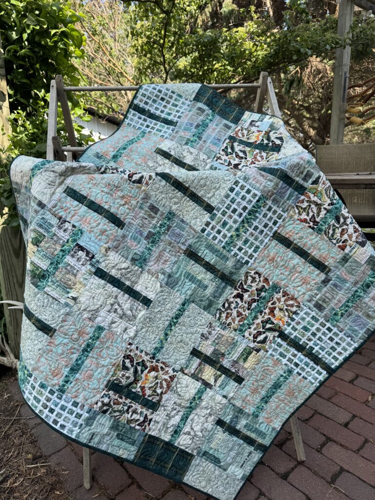 Teal Peace - King Sized Quilt - The Woolen Needle
