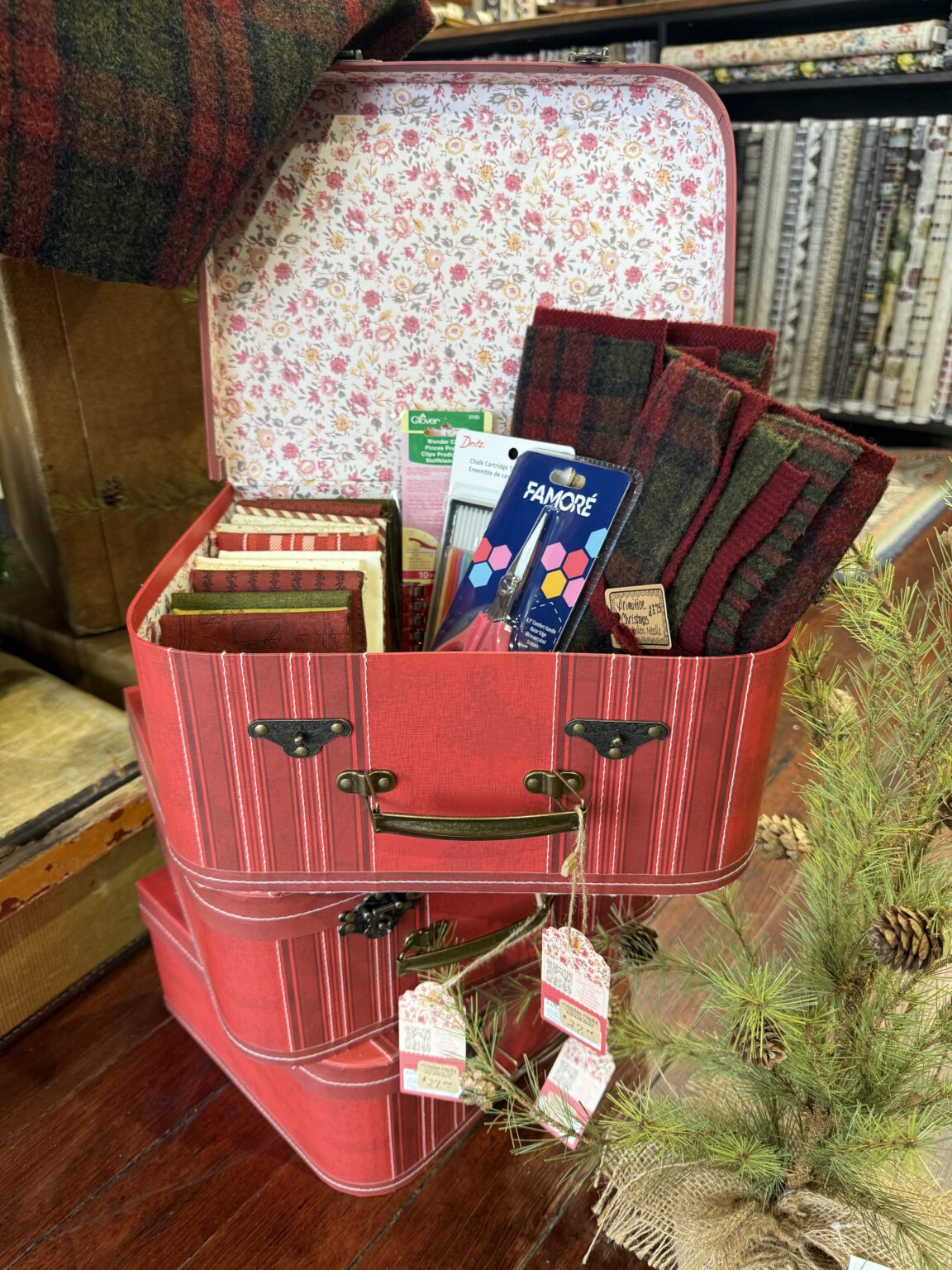 Lori Holt On-the-Go Project Case - The Woolen Needle